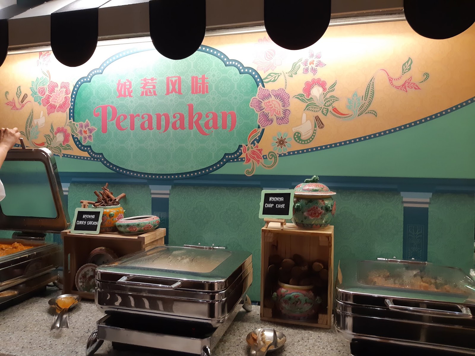 TheArcticStar's Tales: Dinner at Buffet Town Restaurant @ City Hall