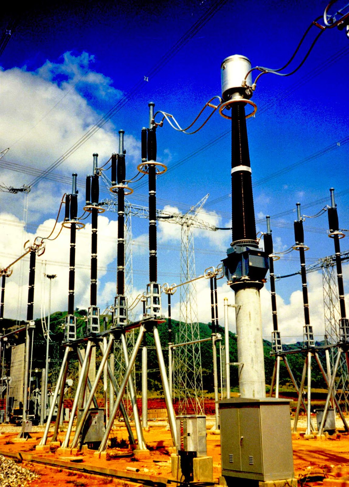 disjoncteur à haute tension: Génie électrique