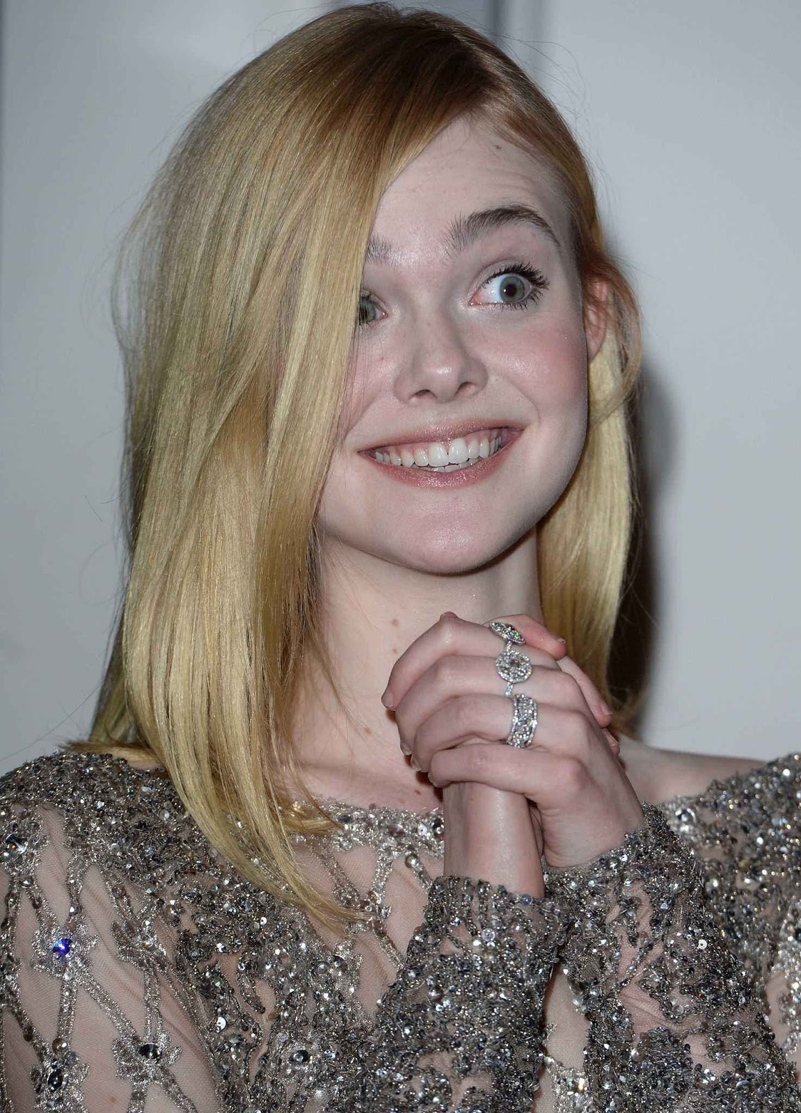 Elle Fanning - 'The Neon Demon' UK Premiere, May 31, 2016 | Celebs Today