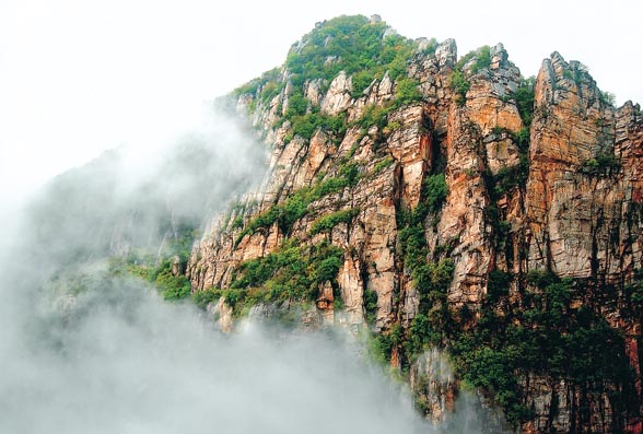 Il Tao di Lao: I Monti Sacri della tradizione taoista.