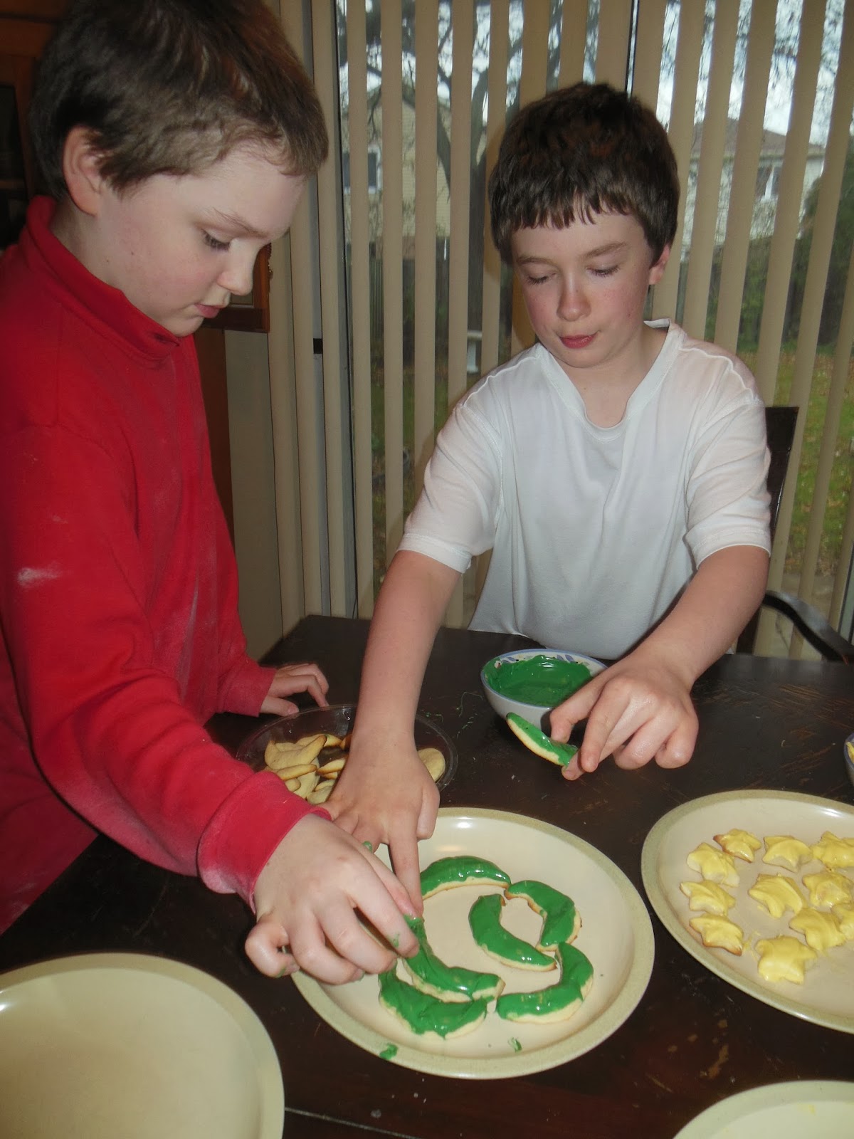 Creativity Can Be Messy – A Project in Pictures – Eclectic Homeschooling