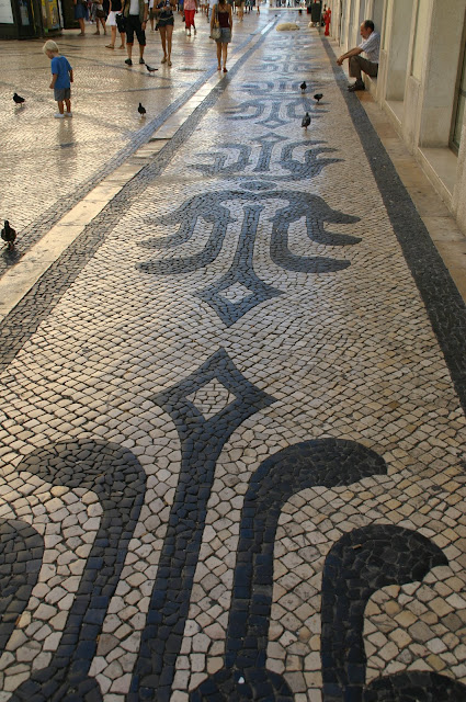 Robyn Story Designs and Boutique: Castles, Cork, Land and Sea...and a ...