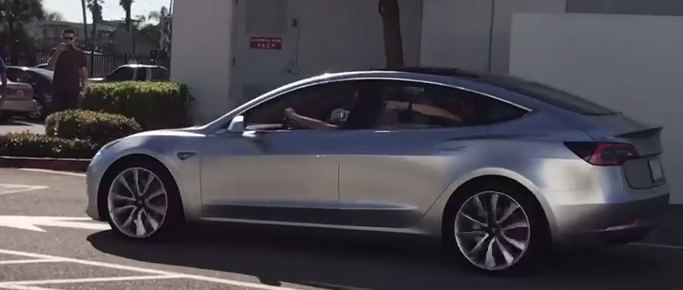 Video shows first sighting of the new Tesla Model 3 prototype ...