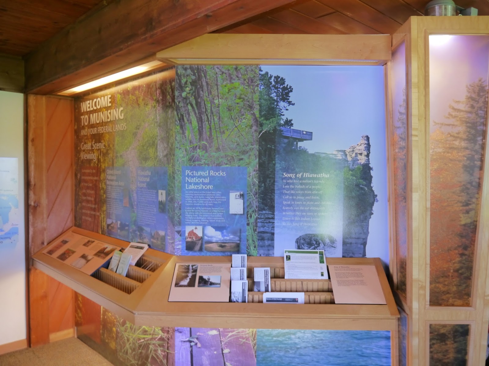 American Travel Journal: Interagency Visitor Center - Pictured Rocks ...