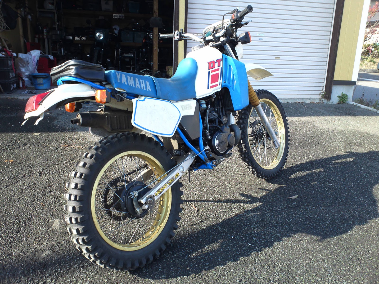 Yellow Garage: DT200R（37F）