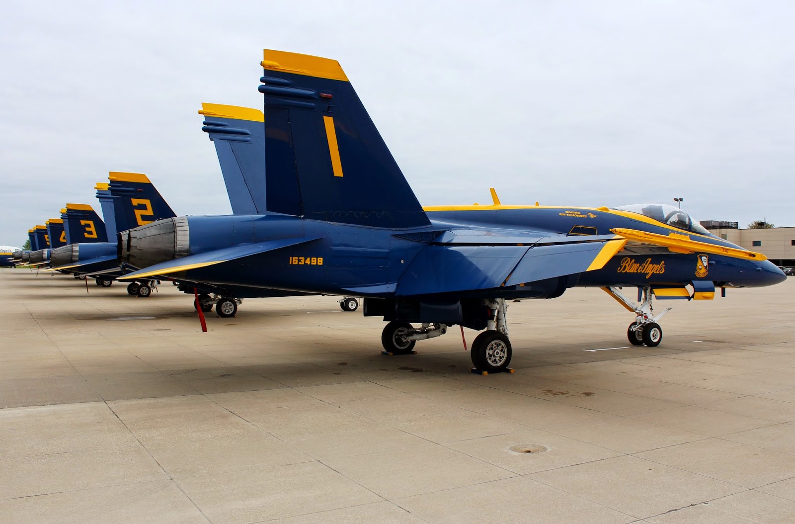 The Aero Experience: Spirit of St. Louis Airshow: St. Louis-Made F/A-18 ...