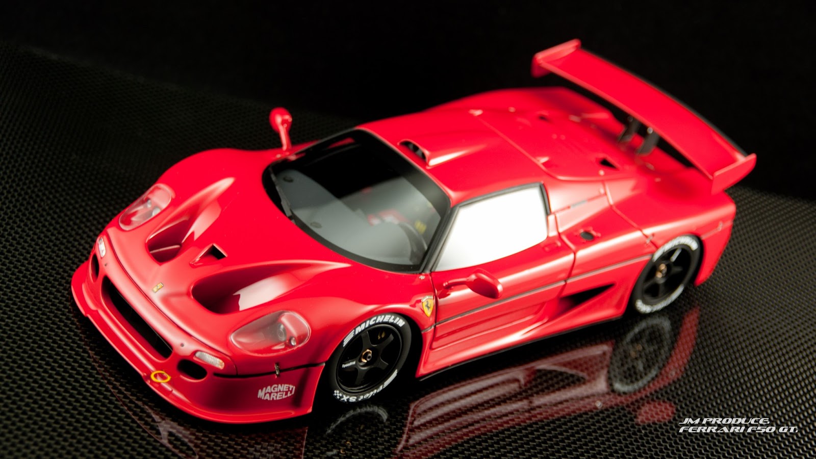 *: Ferrari F50 GT 1996 (APM 1:18)