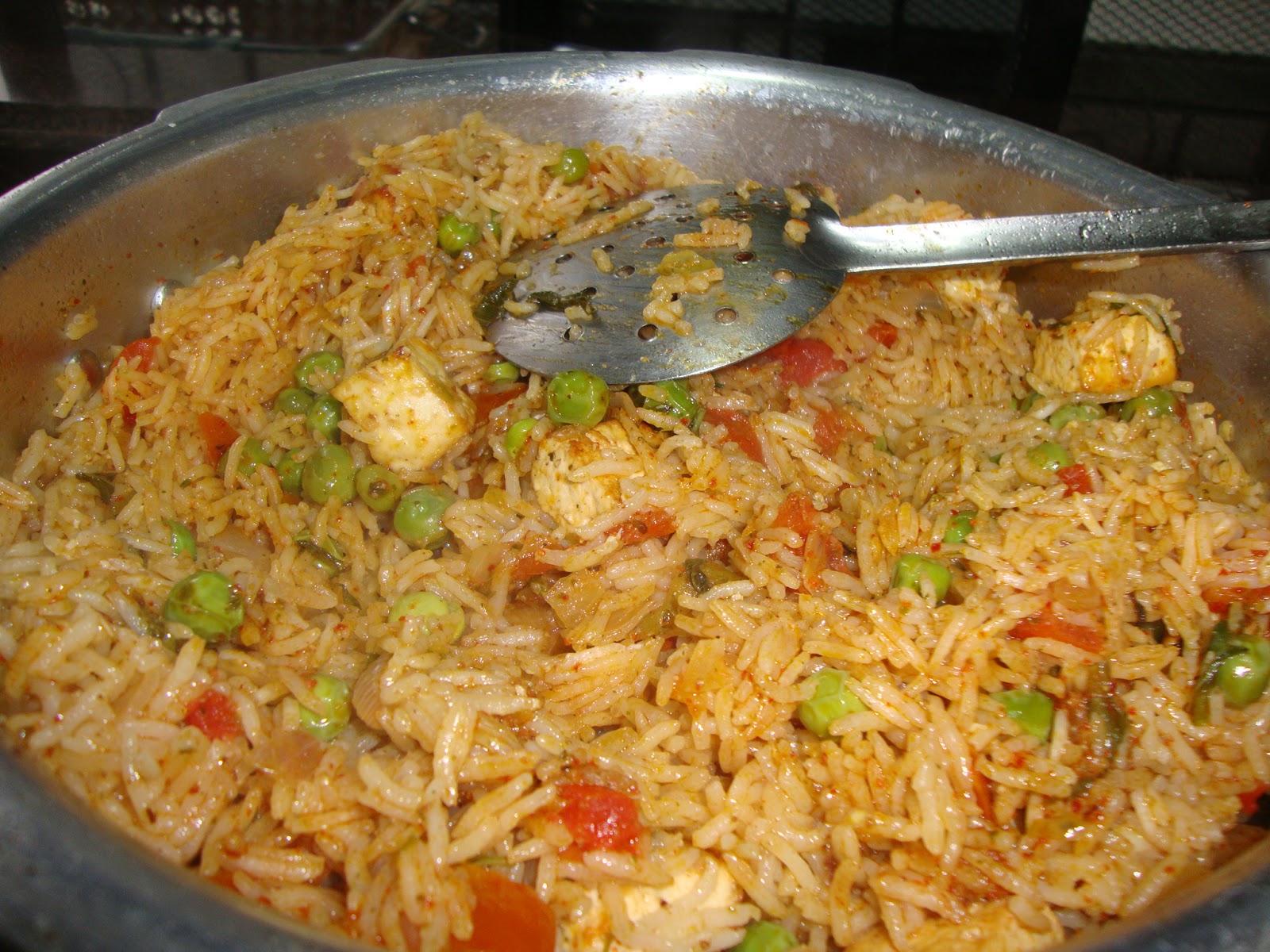 Geetha's Khazana: Mutter Paneer Pulav