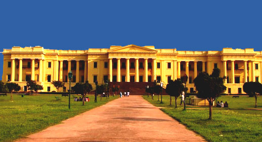 History Of Hazarduari palace , Murshidabad