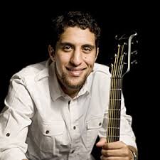 7 PENYANYI ISLAM PALING TERKENAL DI DUNIA - Welcome To My Blog