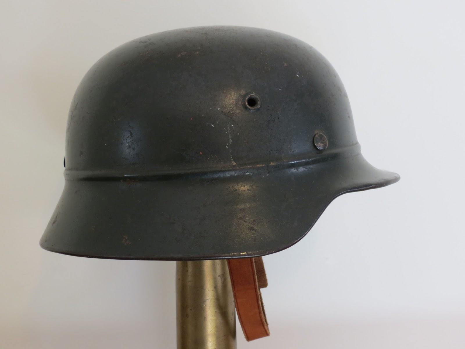Mannie Gentile: Combat Helmets of the 20th Century: 09/01/2015 - 10/01/2015
