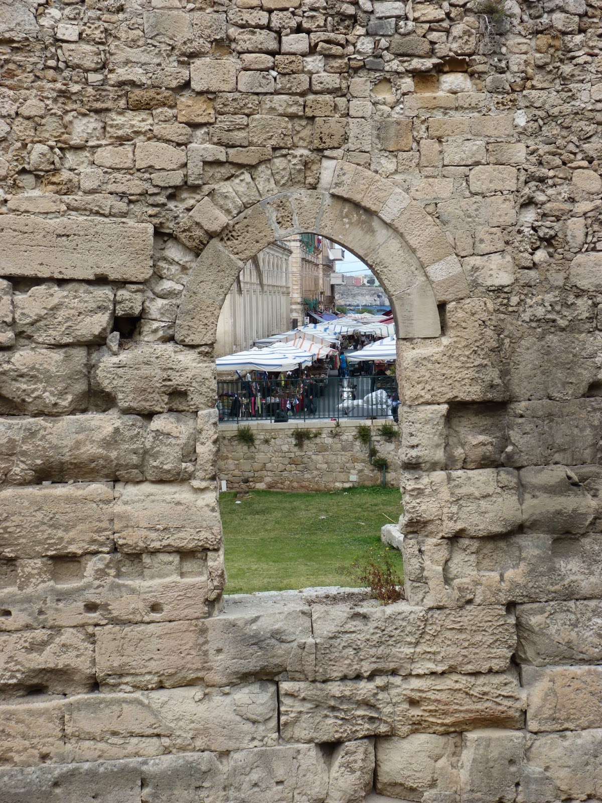 LaFragola: Syrakúzy a Archimedes