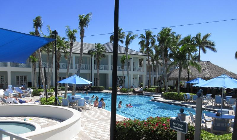 Cruising the ICW with Bob423: Quail Valley River Club in Vero Beach ...