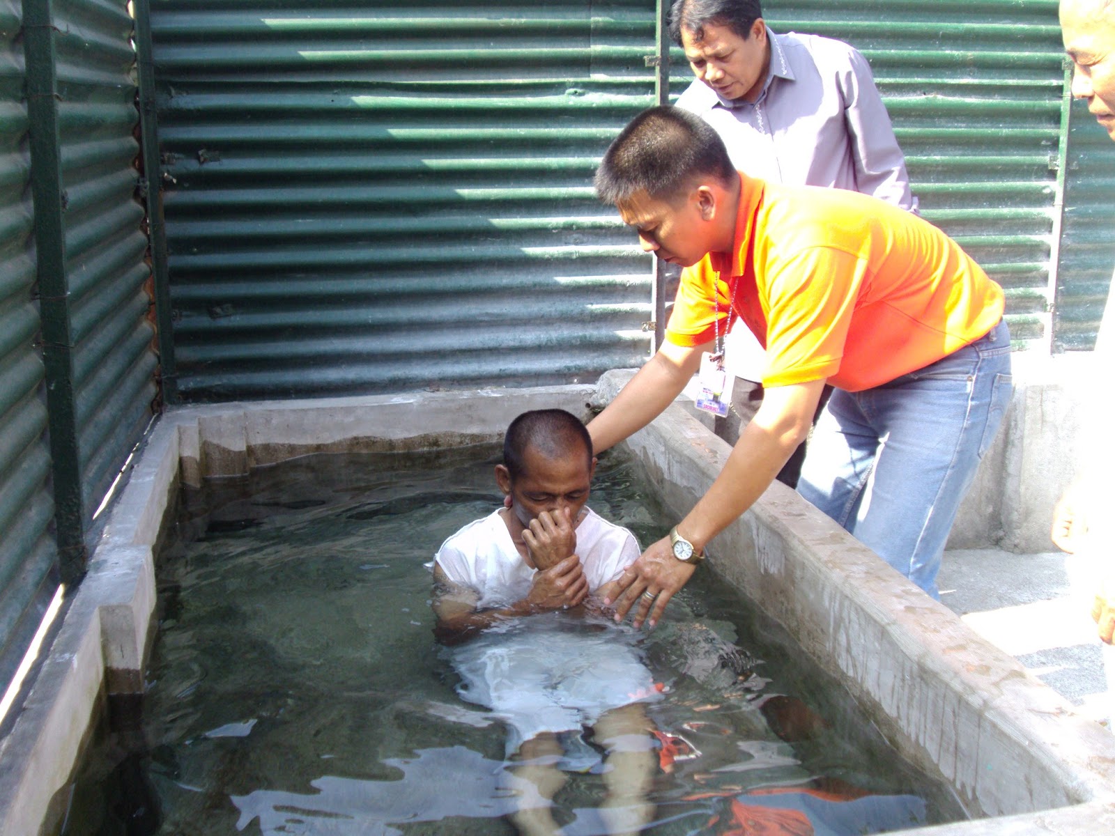 Philippine Updates: 55 Baptized into Christ at New Bilibid Prison