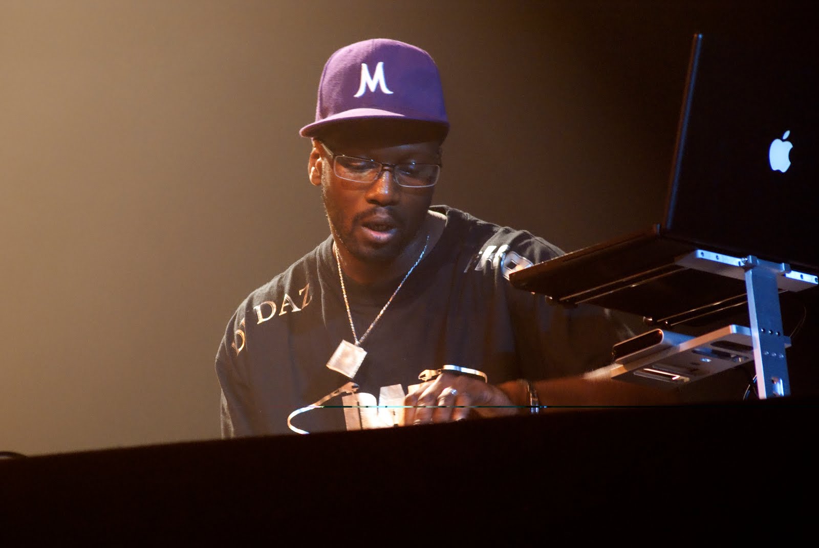 Blog IAM: [Exclu Blog IAM] Une nouvelle mixtape de DJ Daz avec un titre ...