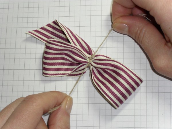 Creative Obsessions: Flat bow instructions