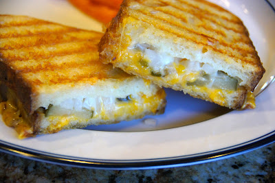 Family Food Finds: Sweet Onion and Pickle Panini