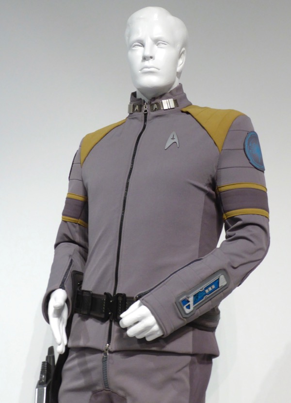 Hollywood Movie Costumes and Props: Star Trek: Beyond film costumes on ...
