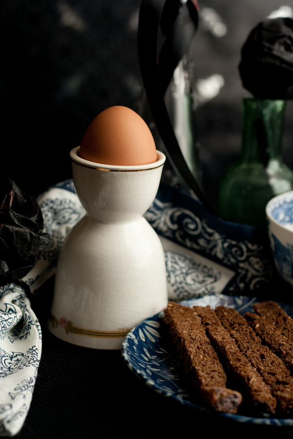 TASTY TRIX: Breakfast with the Murder Demon: the Last Meal of H.H ...