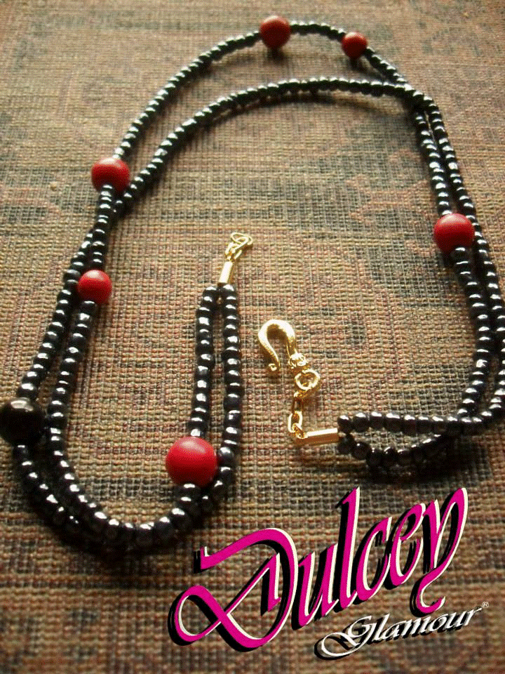 ACCESORIOS : Collar Mostacilla Azul, Fósil rojo y cristal negro ...