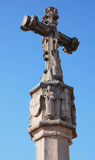 Creus de terme: Petra, pel Juan Reus.