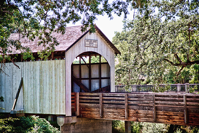 Hayes Photography 541-410-7379: Covered Bridge - Eagle Point, Oregon