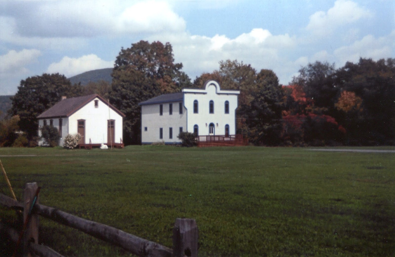 Vietnamvet68's Memories of the Past: The Crook Farm and Schoolhouse