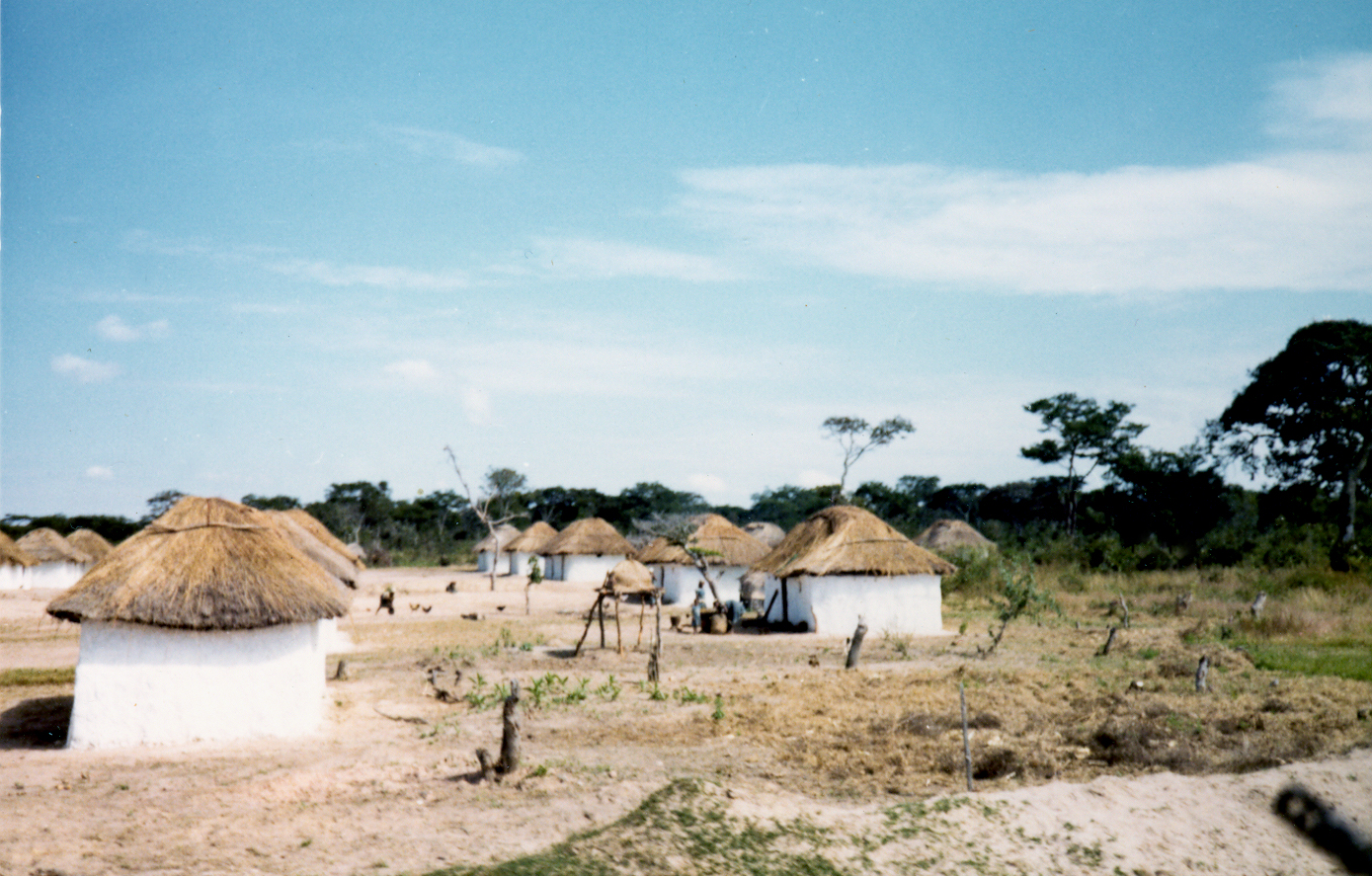 MAVINGA - ANGOLA 2ª. Compª. Bat. Caç. 5012