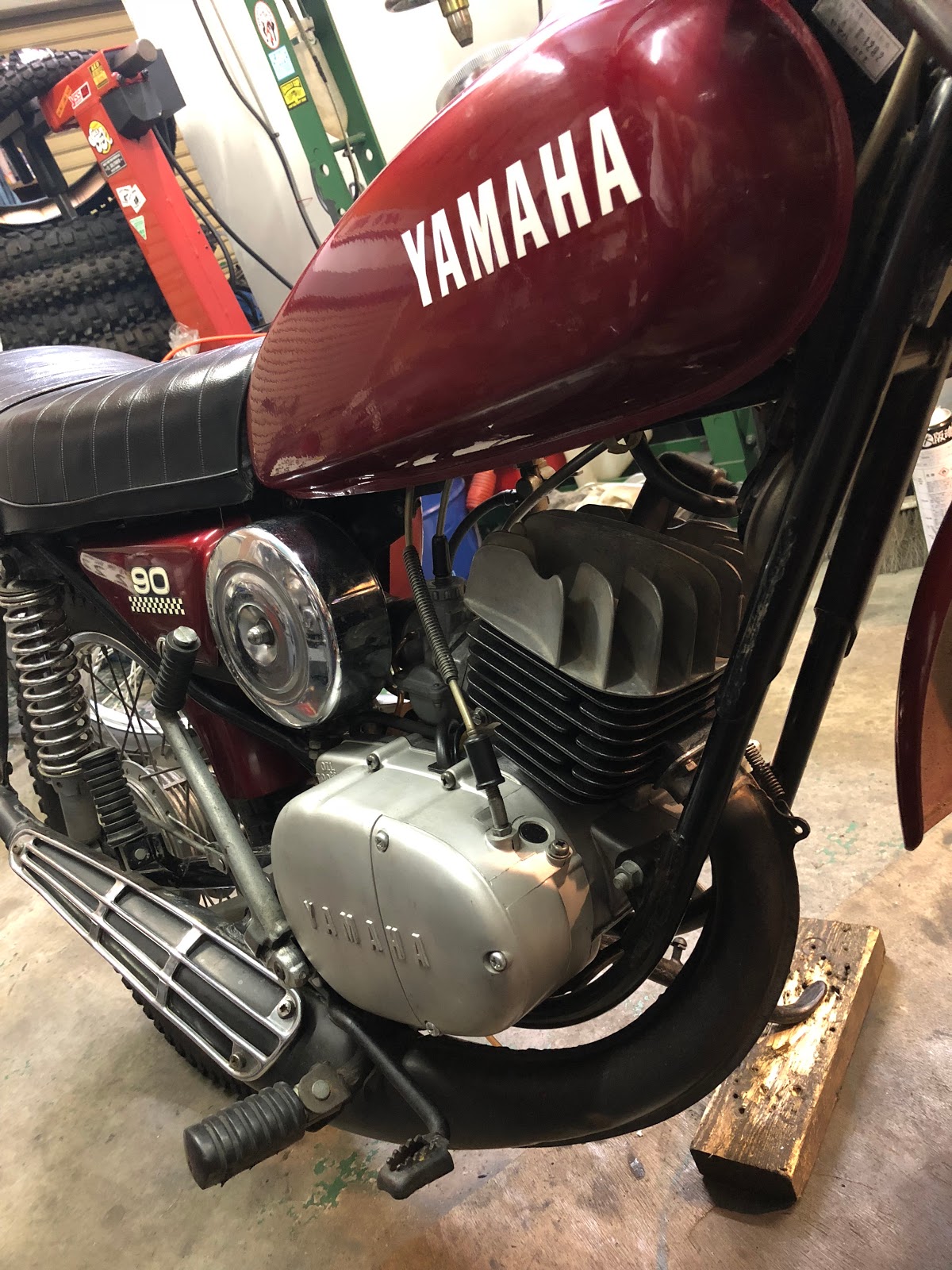 AKO-MOTORCYCLE: HT90 ピストン無い問題