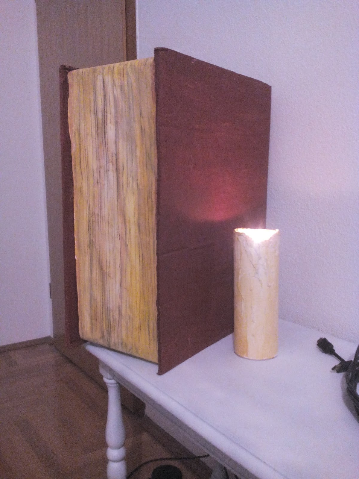 Stage Giant Book Props | Bosnamigurumi