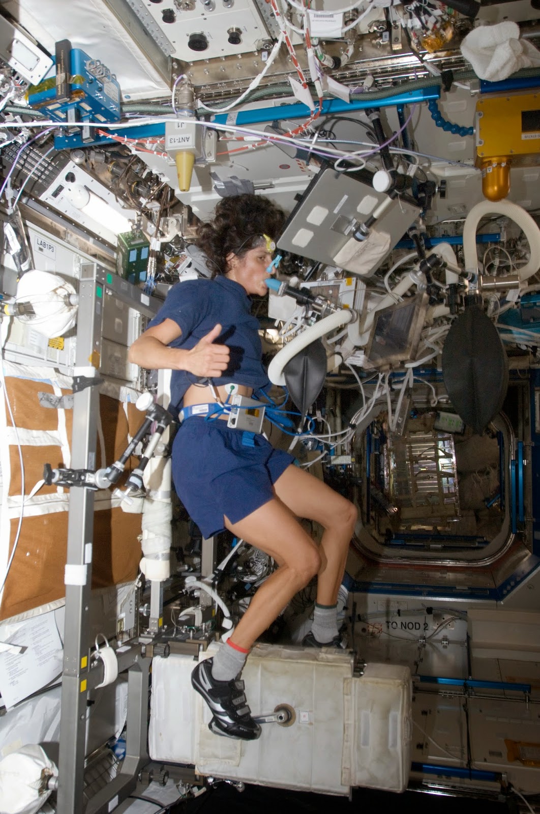 Orbiter.ch Space News: Resolving to Stay Fit in Space and on Earth