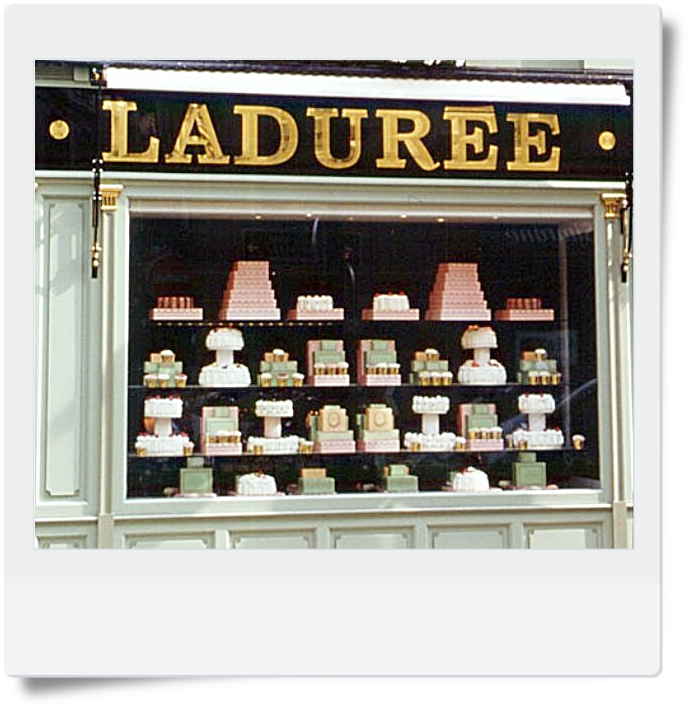 +un+dulce+Laduree Paris France | Laduree, Laduree paris, Paris shopping