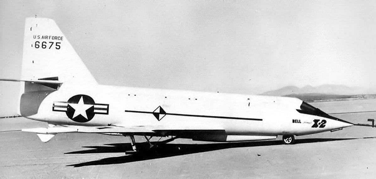 nhungdoicanh: Bell X-2 Starbuster