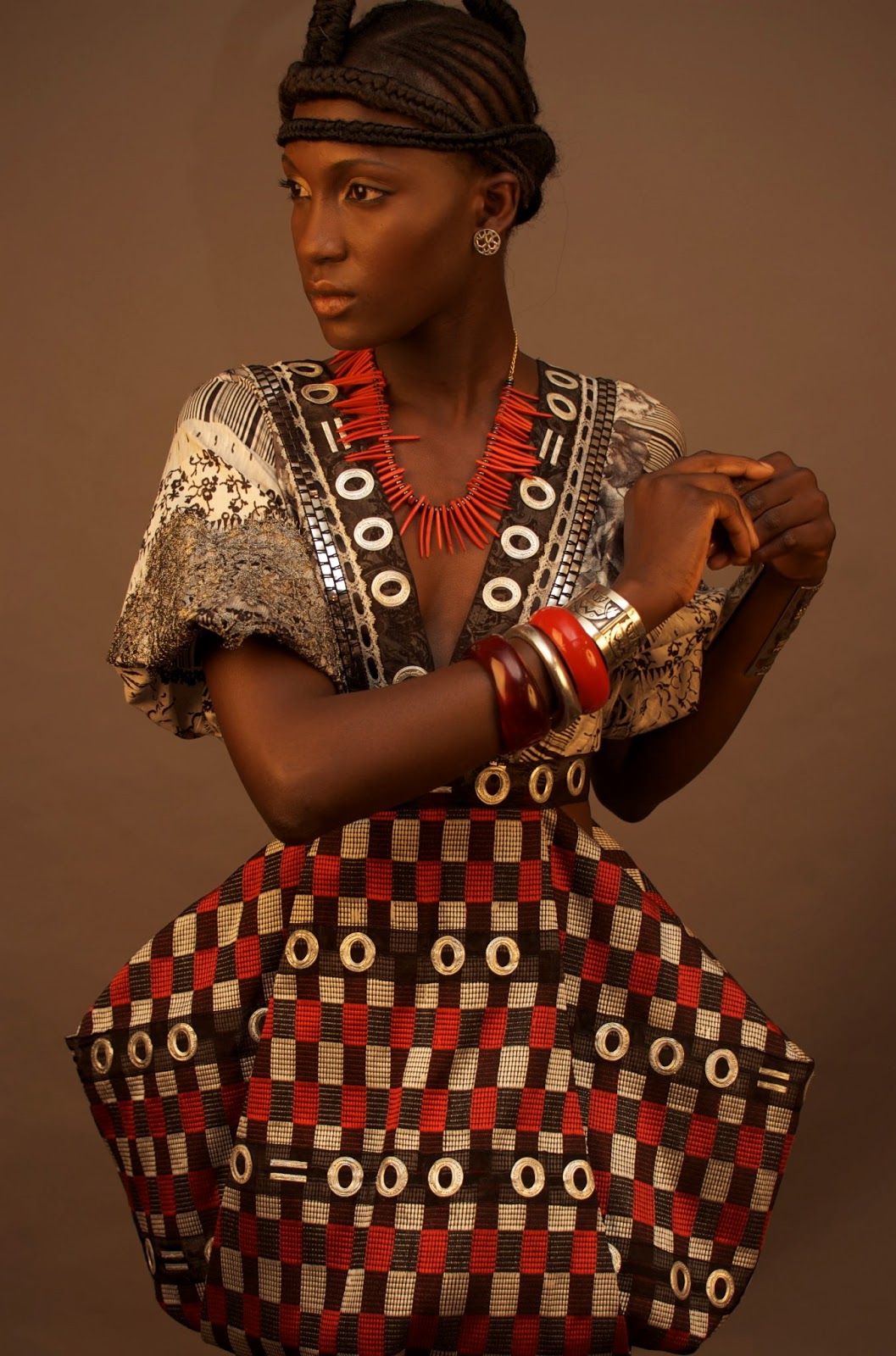 Encyclopédie de la mode gabonaise: Inspiration punu