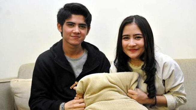 Aliando Dan Keluarga