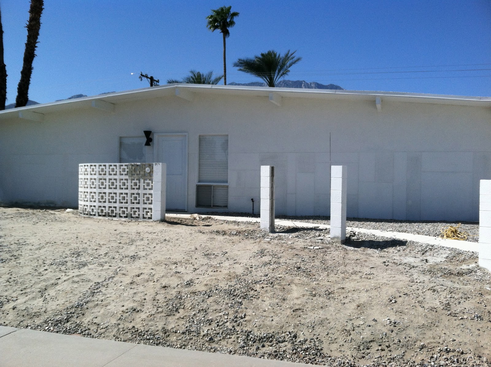 Meiselmania: Iconic Decorative Concrete Screen Block.