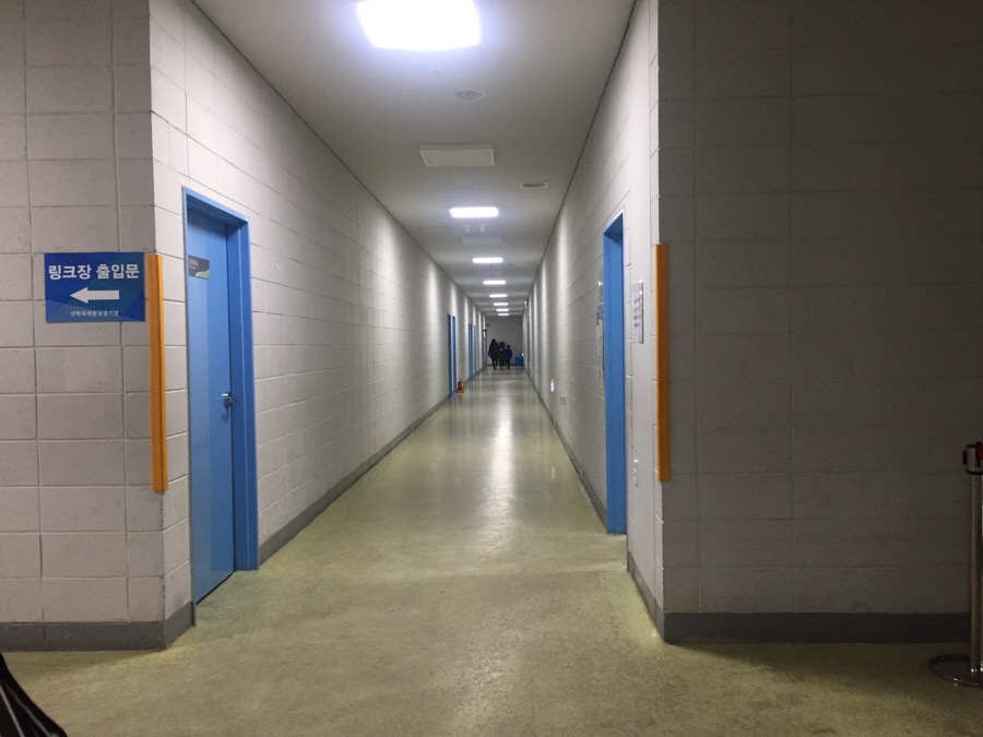 AREX: [Incheon Ice Rink] Seonhak International Ice Rink