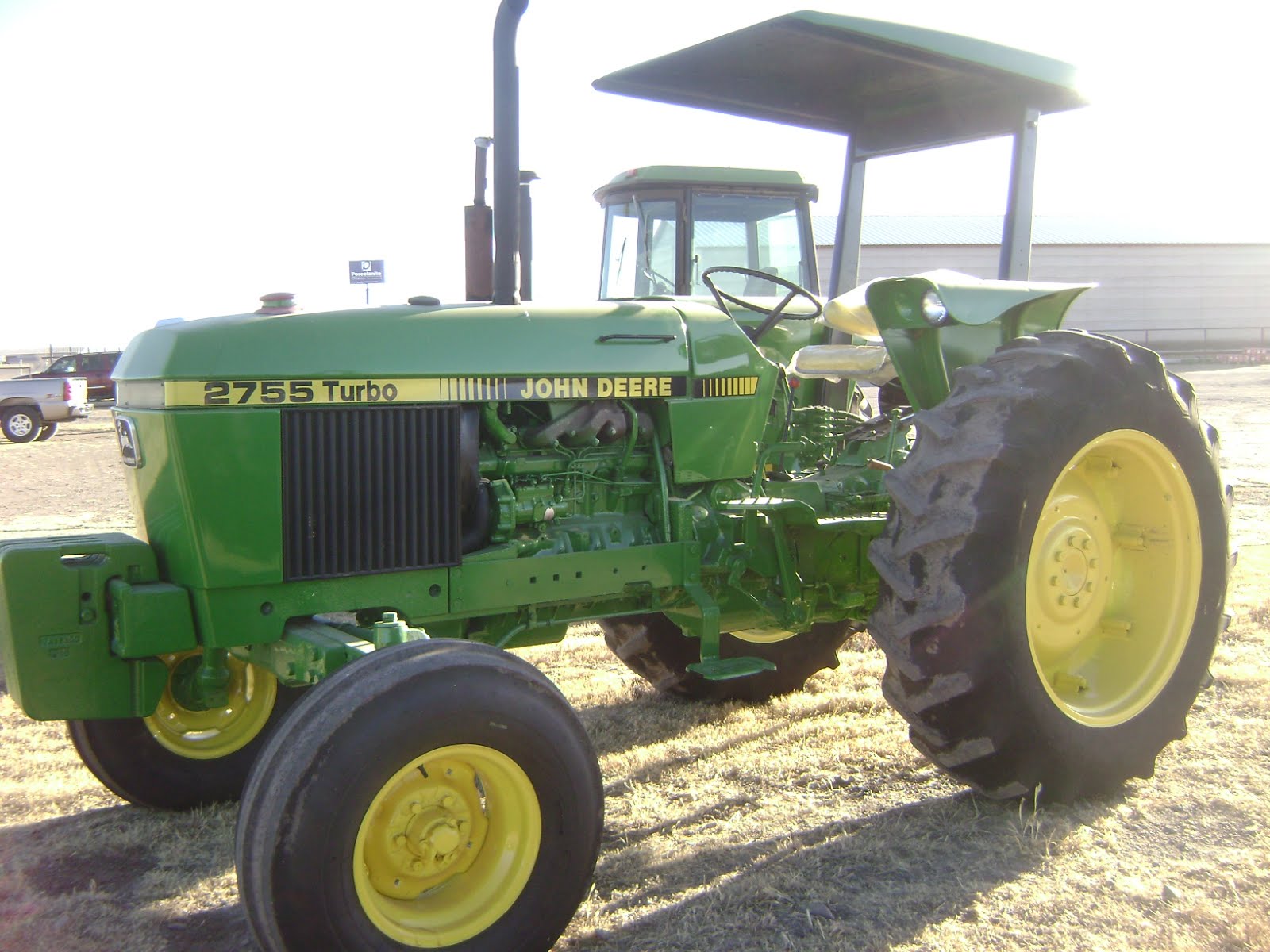 MAQUINARIA AGRICOLA INDUSTRIAL: Tractor John Deere 2755, 1987, $14,200 ...