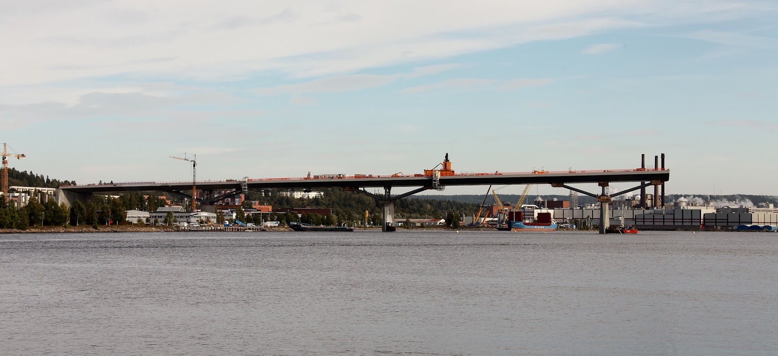 Nikonfotografen: Sundsvalls nya dyra bro.