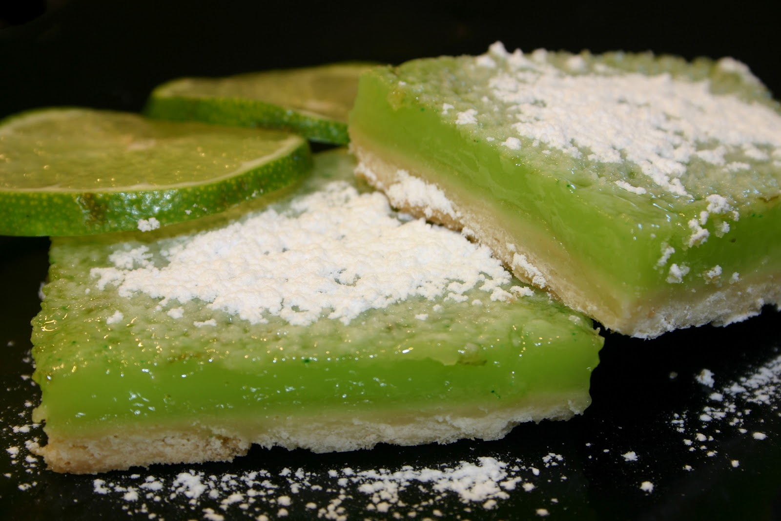 Cooking in the Le-Buff: Oh So Tangy Lime Squares