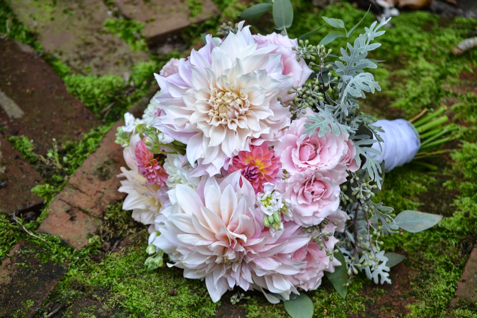 Wedding Flowers from Springwell: Cafe Au Lait Dahlias and Pink Majolica ...