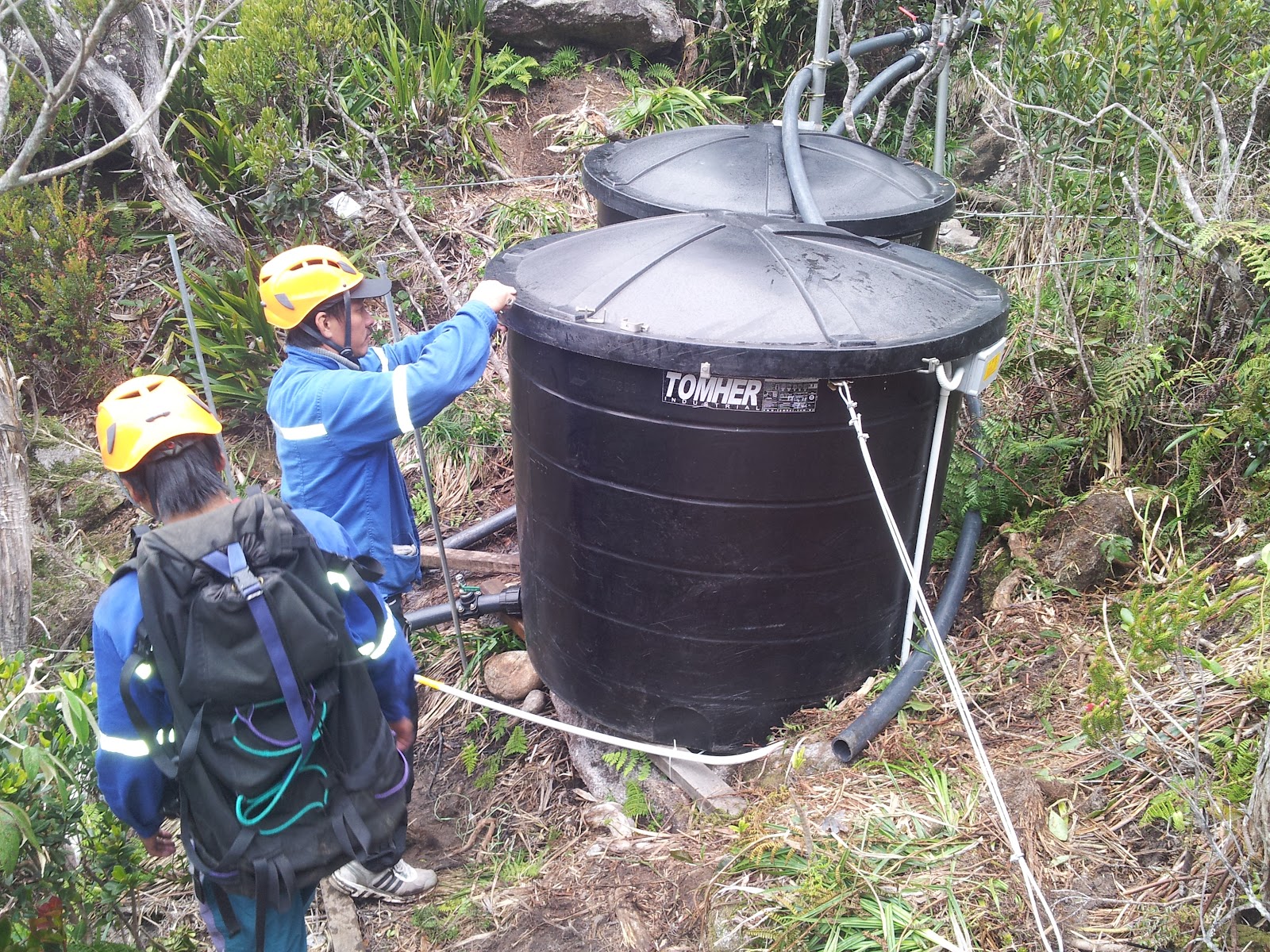Micro Hydro in Borneo: Mt Kinabalu Solar hydro Hybrid system ...
