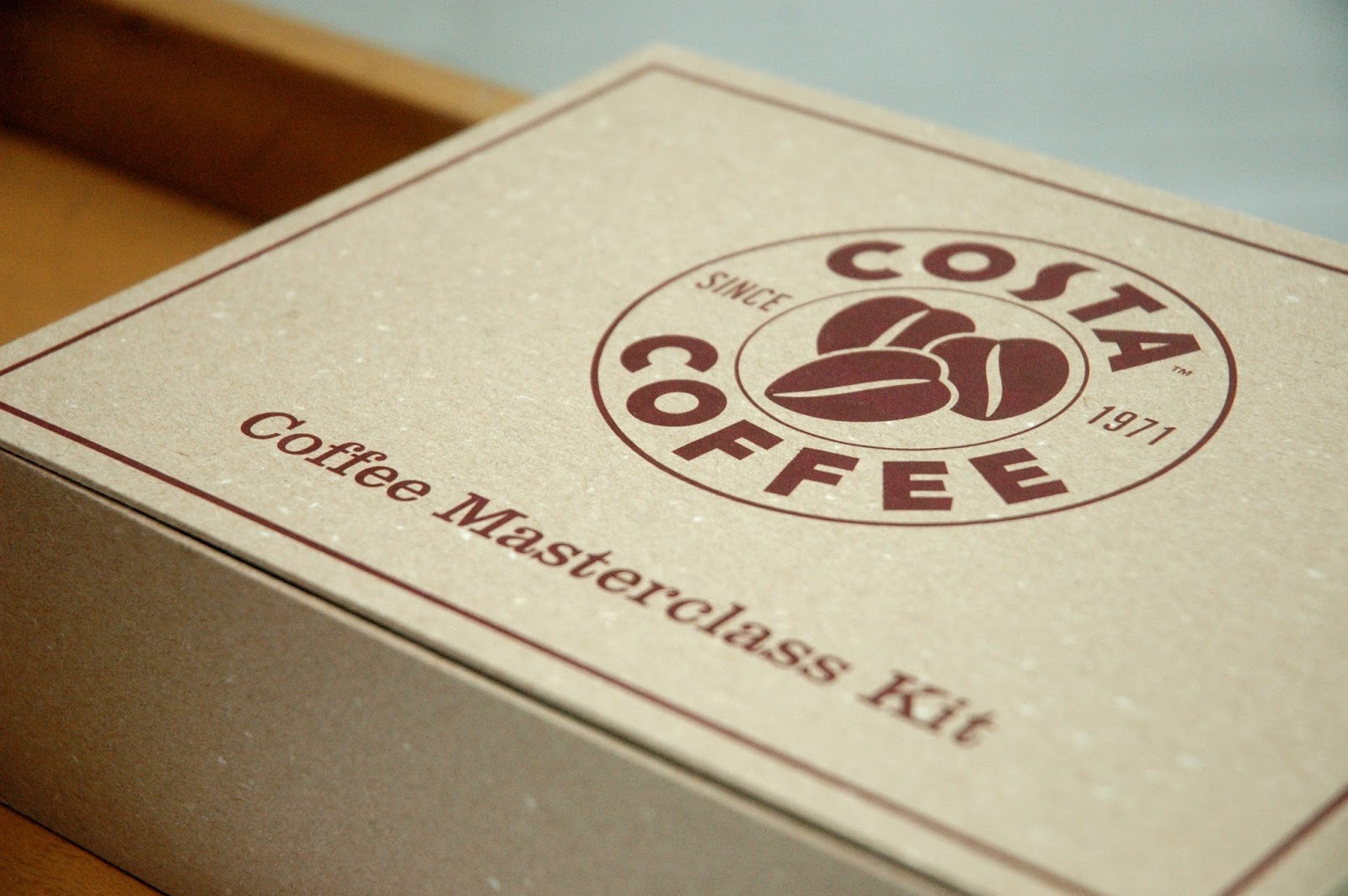 DUDE FOR FOOD: London-Style: A Matter of Taste at Costa Coffee