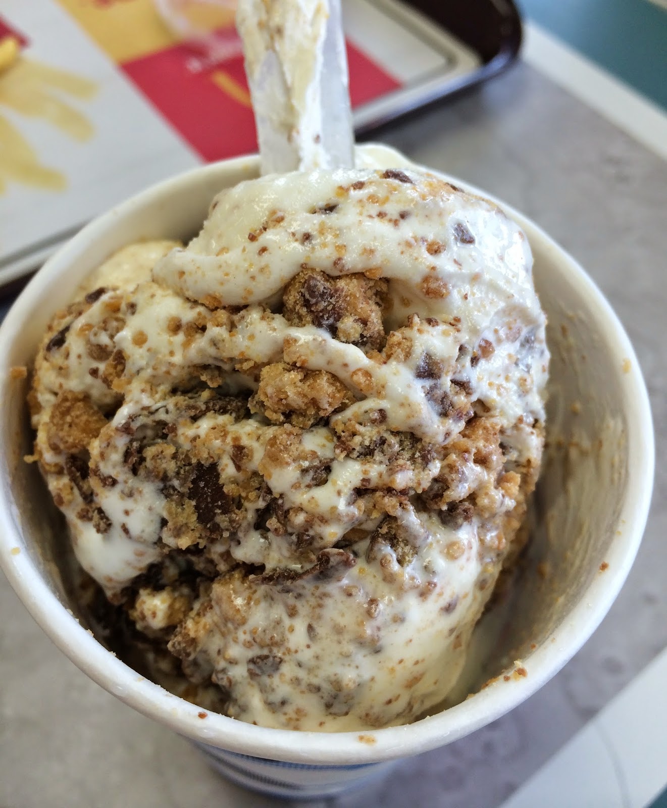 Reese's McFlurry From McDonald's / マクドナルドのリースズ マックフルーリー ~ I'm Made of ...