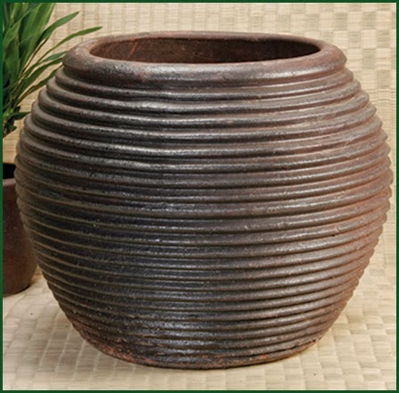 Vietnam Blackclay pot: Vietnam vase Black clay pots ideas