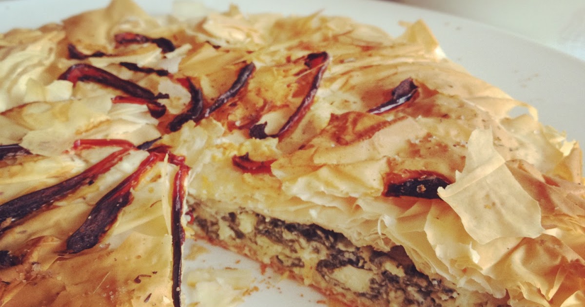 WholeFoodie Kitchen: Silverbeet and Feta Pie