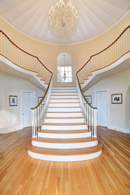 Another One Bites The Dust: The House From Mommie Dearest - # ...