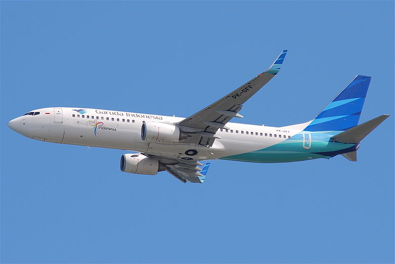 Pengalaman Terbang Dengan Garuda Indonesia - Travelling and Keliling