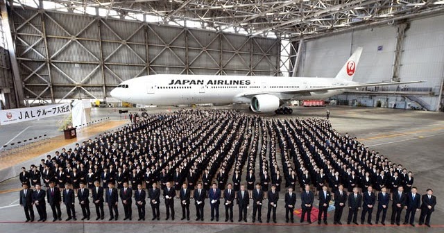 ZipanguFlyer: JAL holds 2014 Initiation Ceremony.