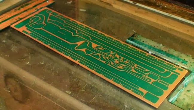 Electrónica Básica: Fabricación de Circuitos Impresos (PCB)